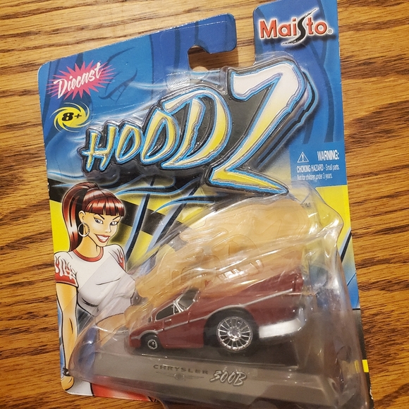 maisto hoodz | Toys | Maisto Hoodz Chrysler 30b Red 64 Diecast 2004 New ...